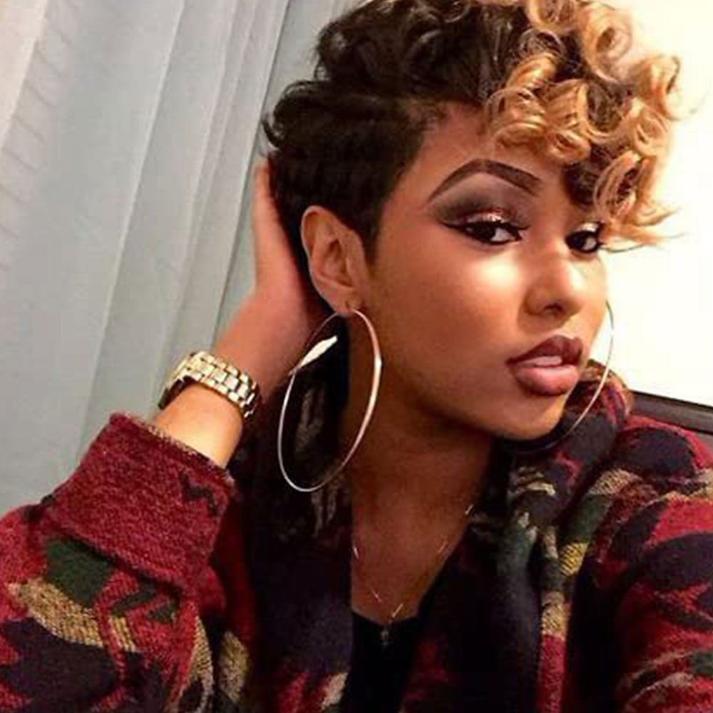 Naturlig Krøllete Bob Frisyrer Her Er Fine Frisyrer Til Halvlangt