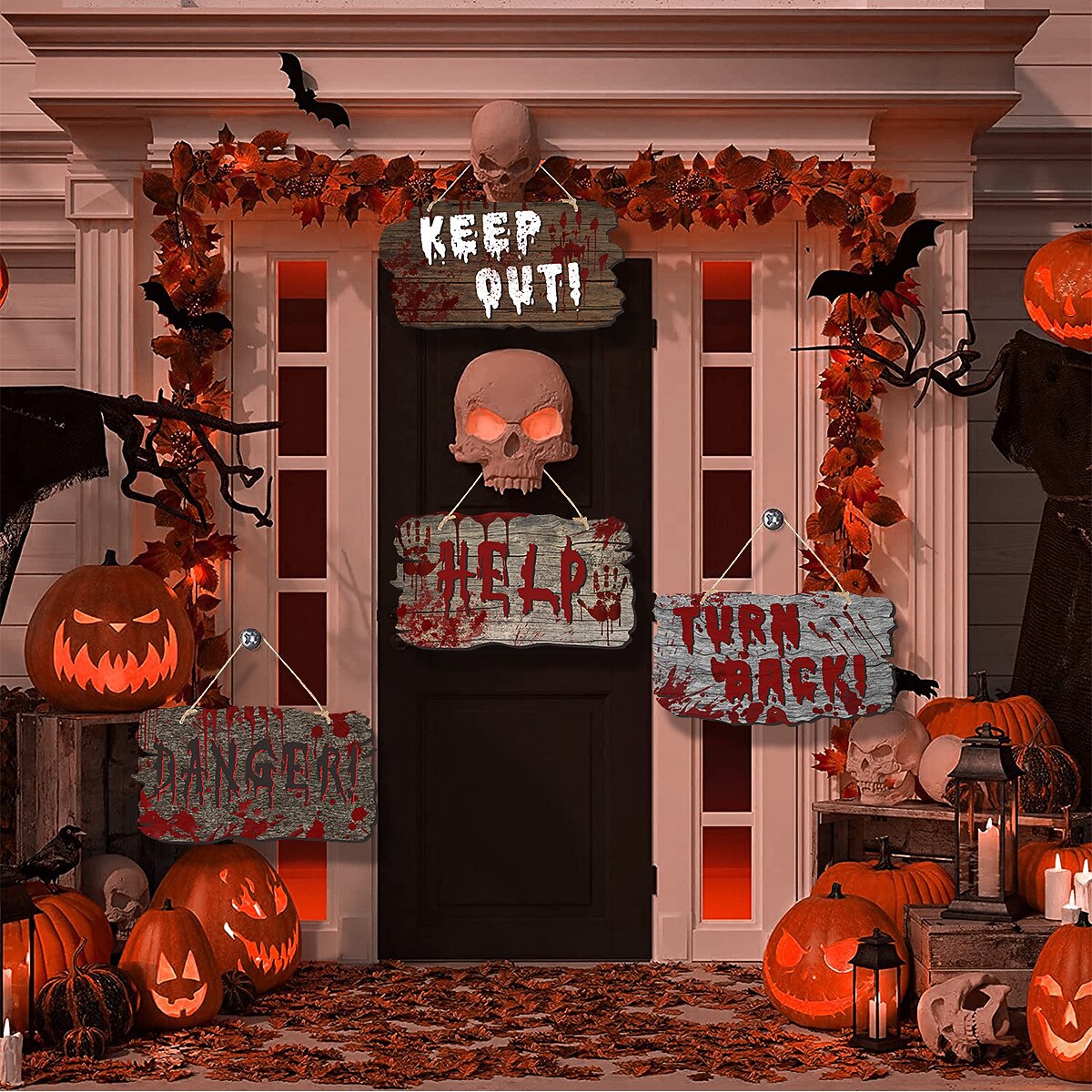Halloween Plaque And Signs