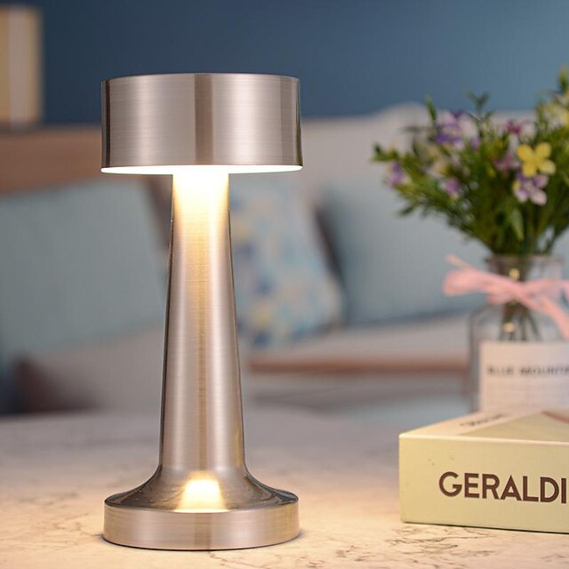 Restaurant Bar Table Lamp Metal Classical LED Table Lamp Eye Protection ...