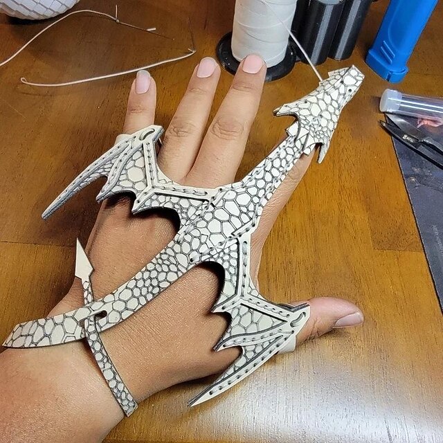 Leather Hand Dragon Bracelet - Vegetable Tanned Leather Hand Puppet ...