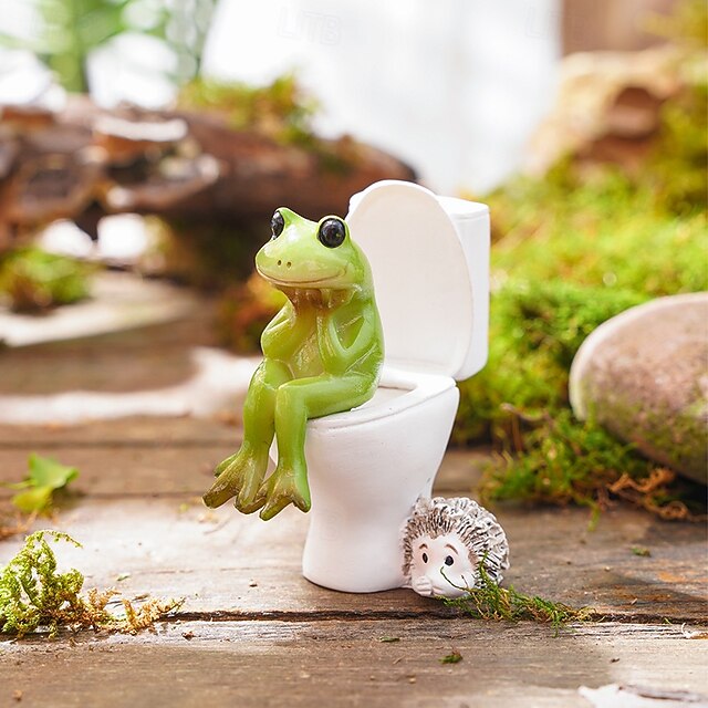 Frog Sitting on Toilet Figurine, Funny Resin Frog Statue, Home Desk ...