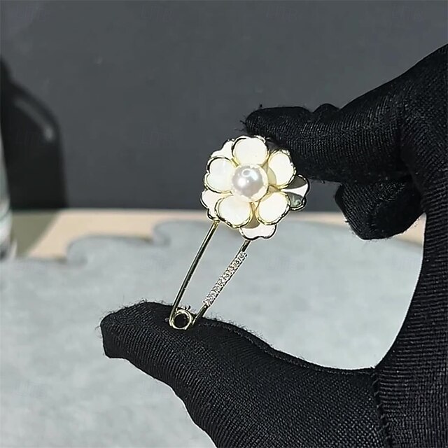 Brooches Floral Elegant Cute Luxury Brooch Jewelry White For Wedding ...