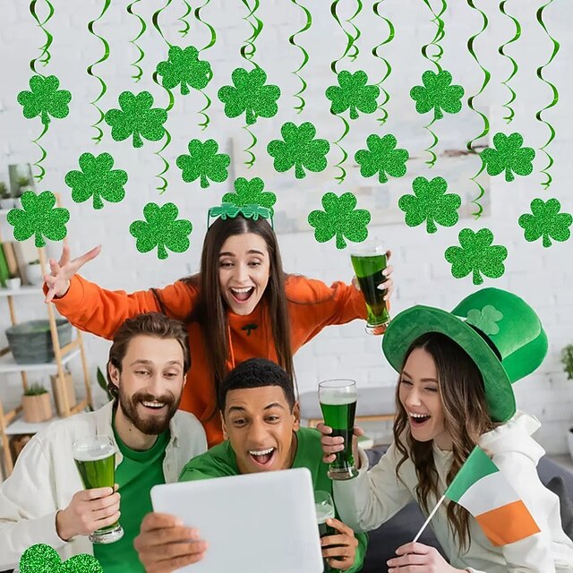 18 décorations suspendues en forme de trèfle pour la Saint-Patrick ...