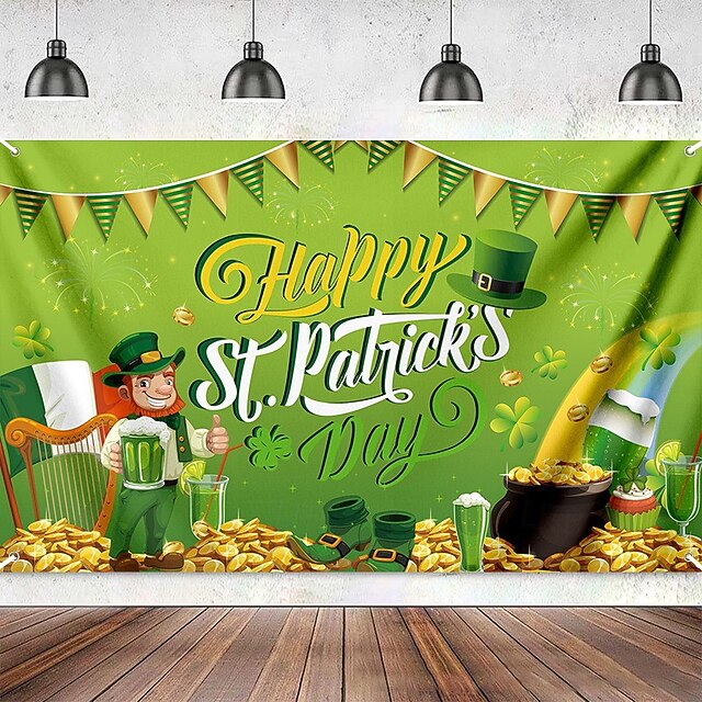 St Patrick's Day Green Irish Banner, Shamrock & Leprechaun Design, Yard ...