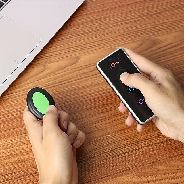 Key Finder with 4 Receivers, RF Item Locator with 100 ft Long Range ...