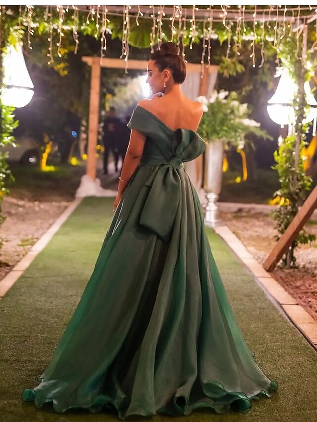 A-Line Sweep Brush Train Prom Dresses Evening Gown Ball Gown Formal ...