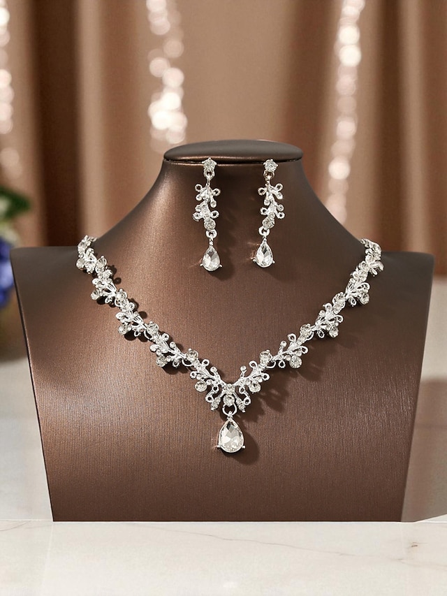 Women's Elegant Gold-Plated Necklace and Earrings Set with Sparkling ...